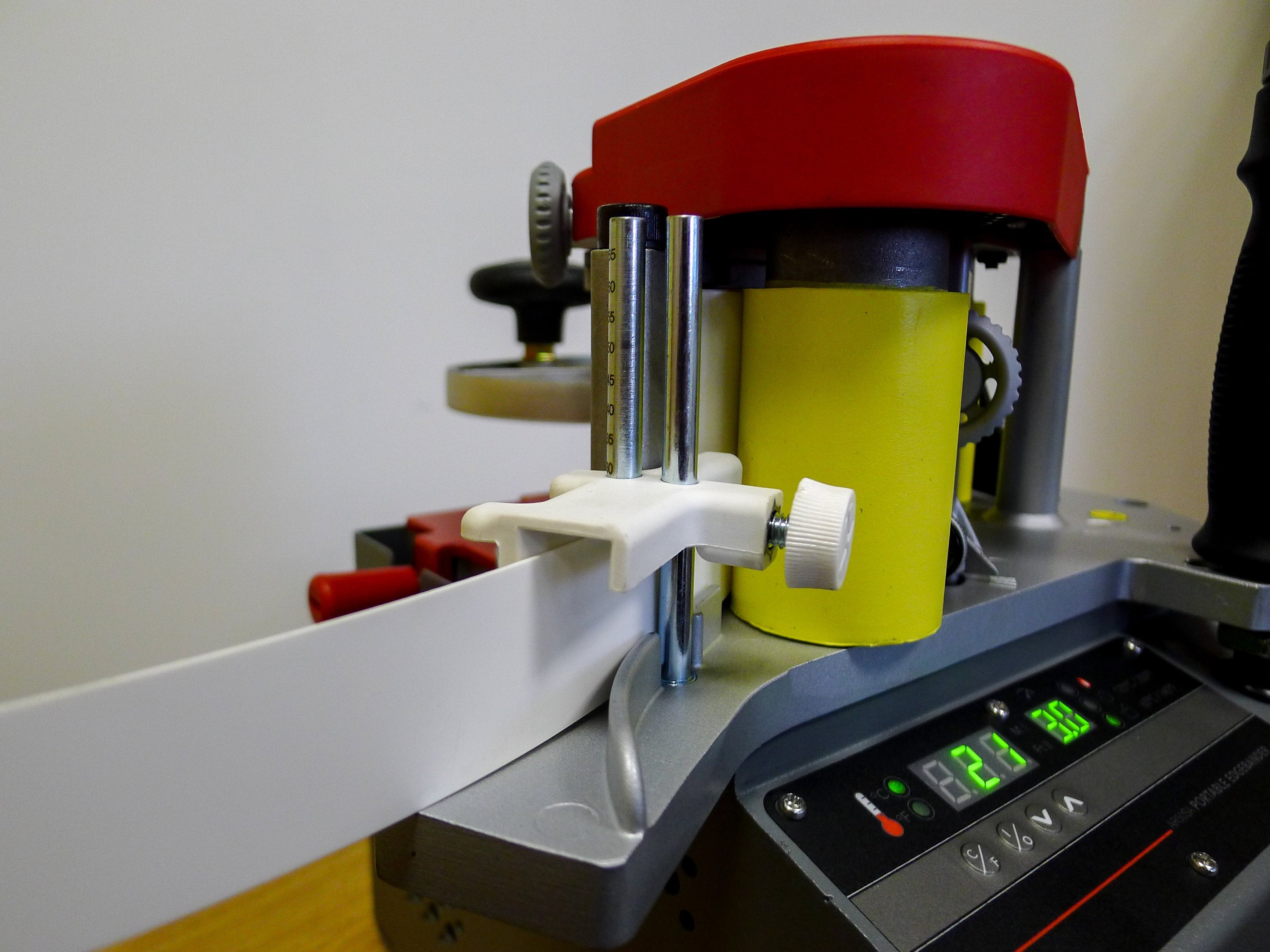 Contour Edgebander with Digital Reader l MX550AU — Capital Woods Machinery